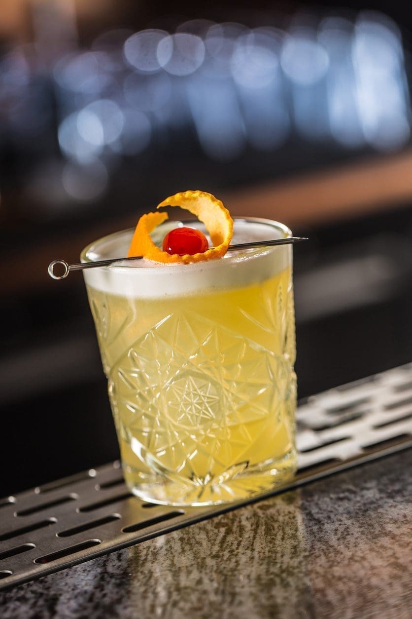 Brandy Sour Rezept - ein leckerer Sour | cocktail-lounge.net